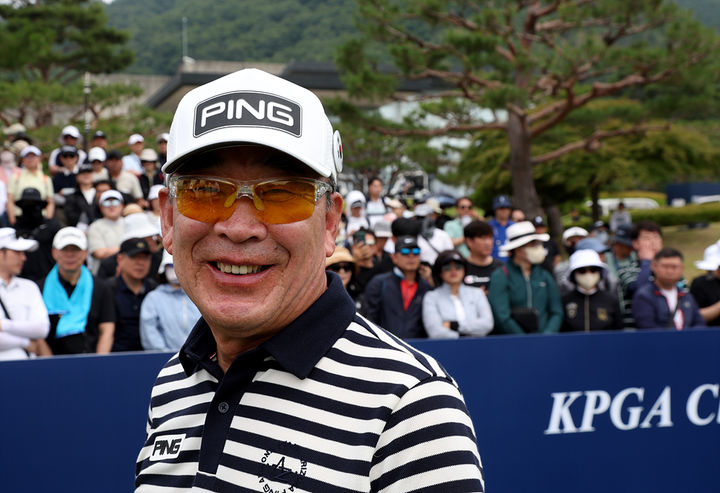'69세 현역' 최상호, KPGA 선수권대회 첫날 7오버파 :: 공감언론 뉴시스통신사