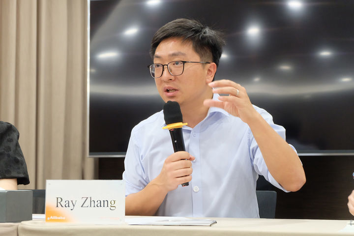 [인터뷰] 레이 장 韓알리익스프레스 대표 "3년 내 韓소비자 절반 유치" :: 공감언론 뉴시스